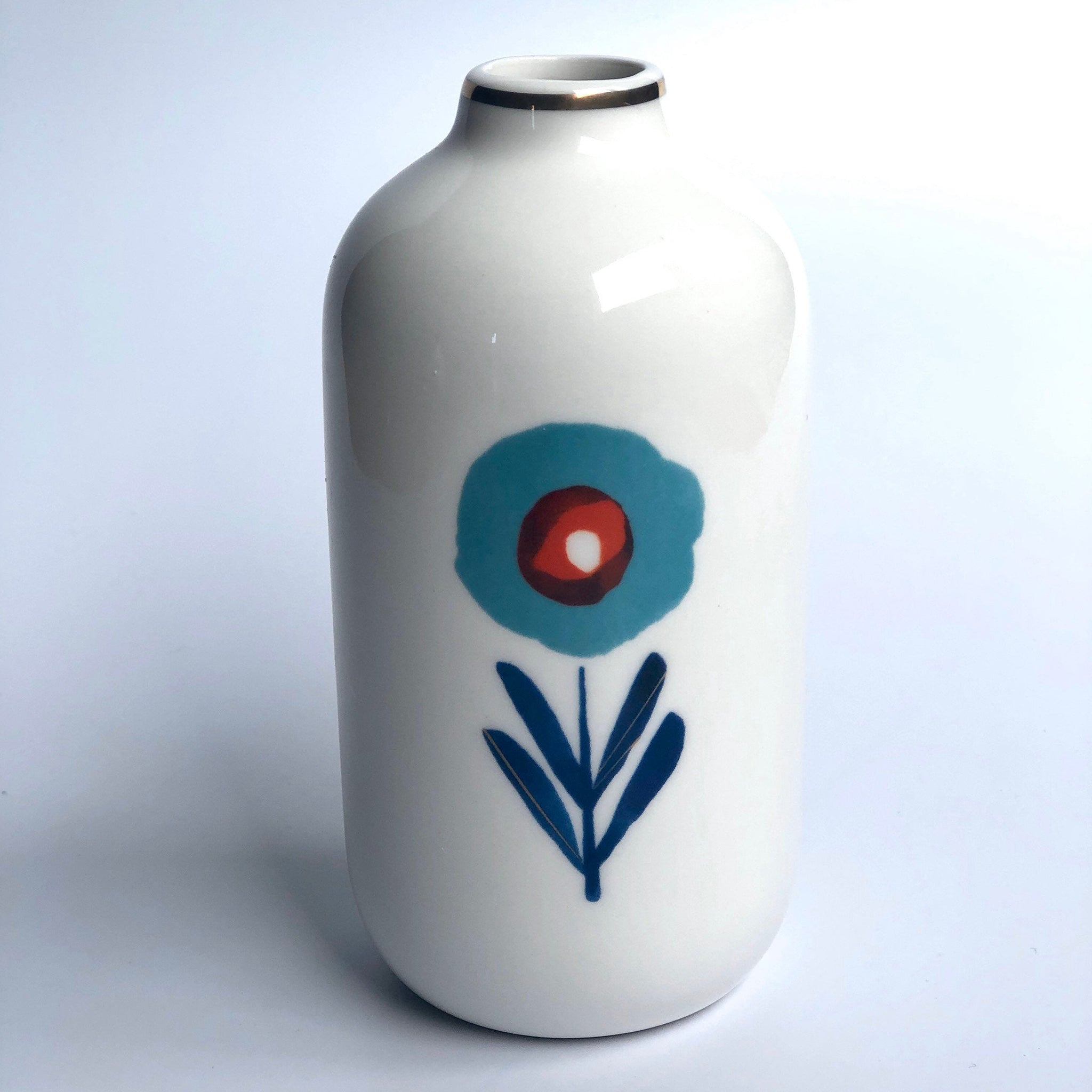 Poppies and Posies Ceramic Bud Vases – Misha Zadeh